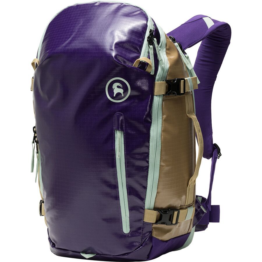 Backcountry Destination 30L Backpack - Hike & Camp